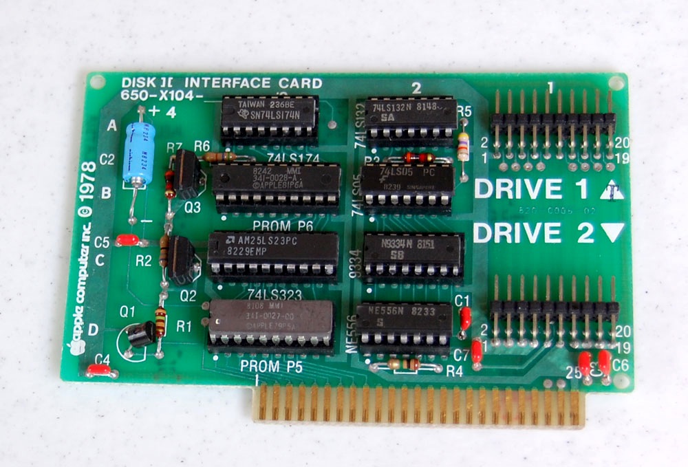 Wouter's page : Apple disk drives, controllers, and the IWM